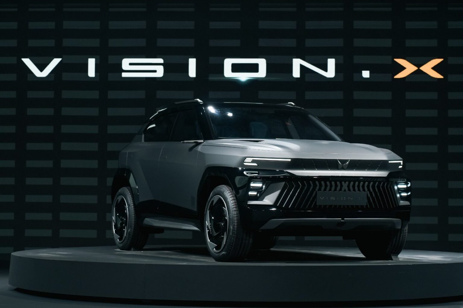 Mahindra Vision X Concept SUV Breaks Cover: Revolutionary Next-Gen ...
